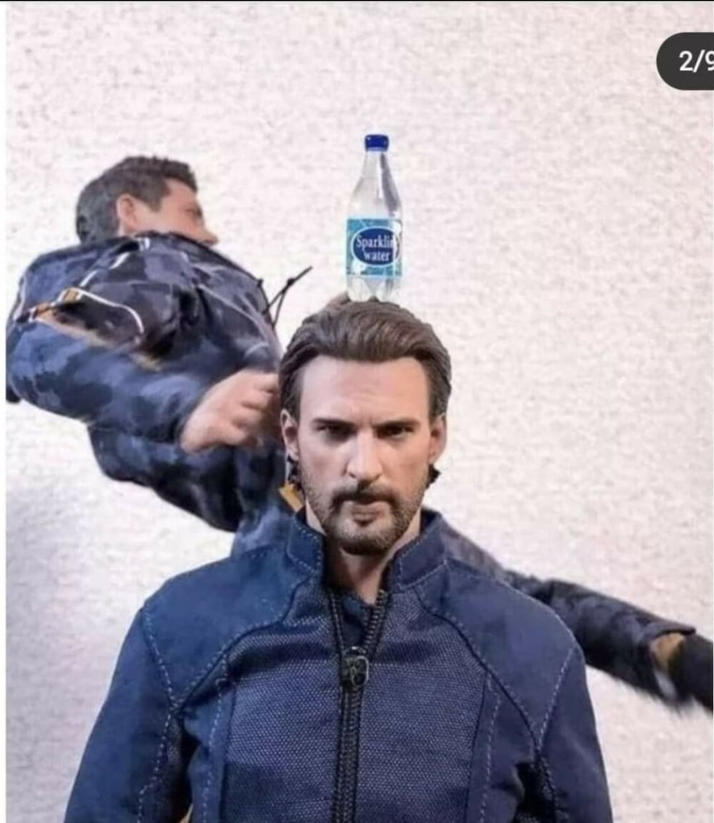 아이언맨과 캡아에 병뚜껑따기 챌린지 - OP.GG